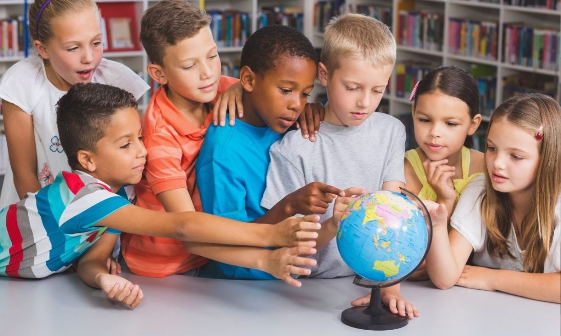 7 of the Best Kids Learning Globes | 2021 Review and Buyer's Guide