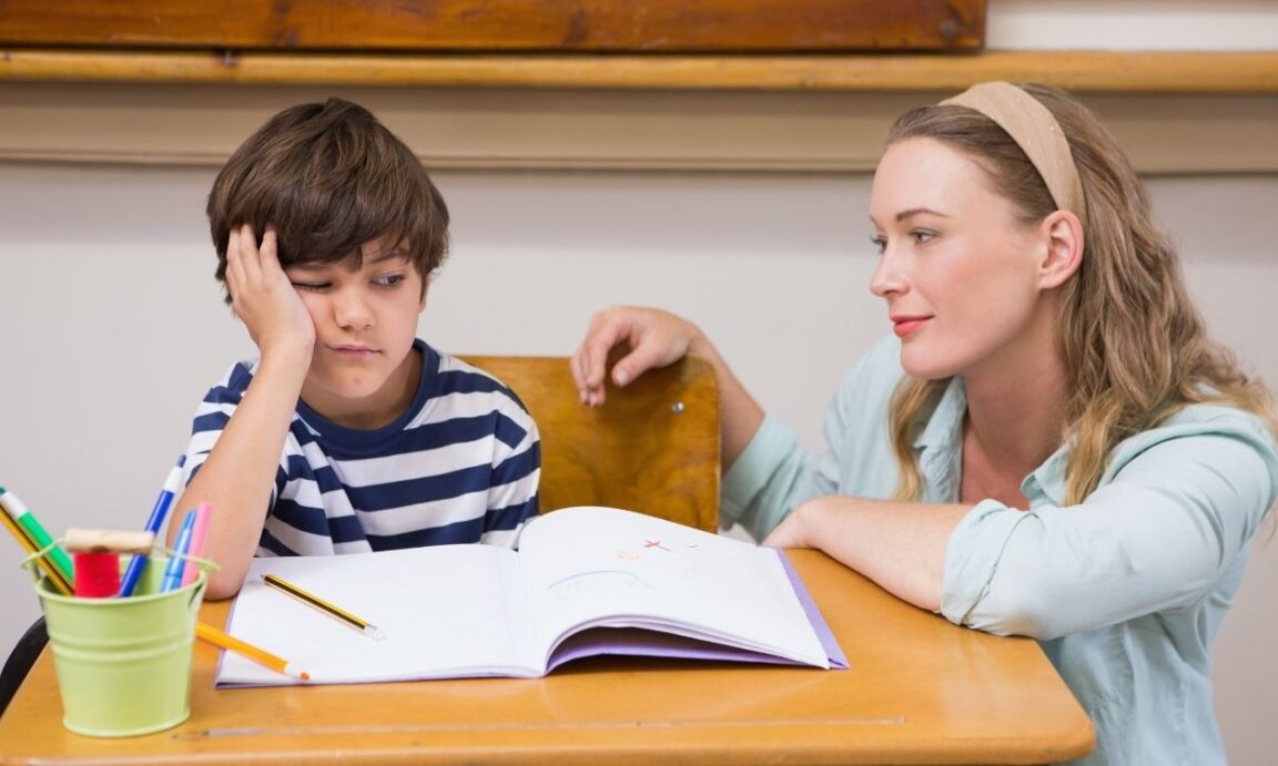 What do Educational Assistants Do? - The Moneywise Teacher